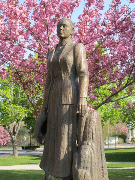 Katherine Lee Bates | SALLEY MAVOR