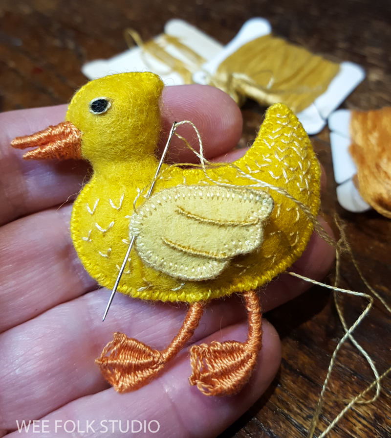 bed book peek : duck | SALLEY MAVOR