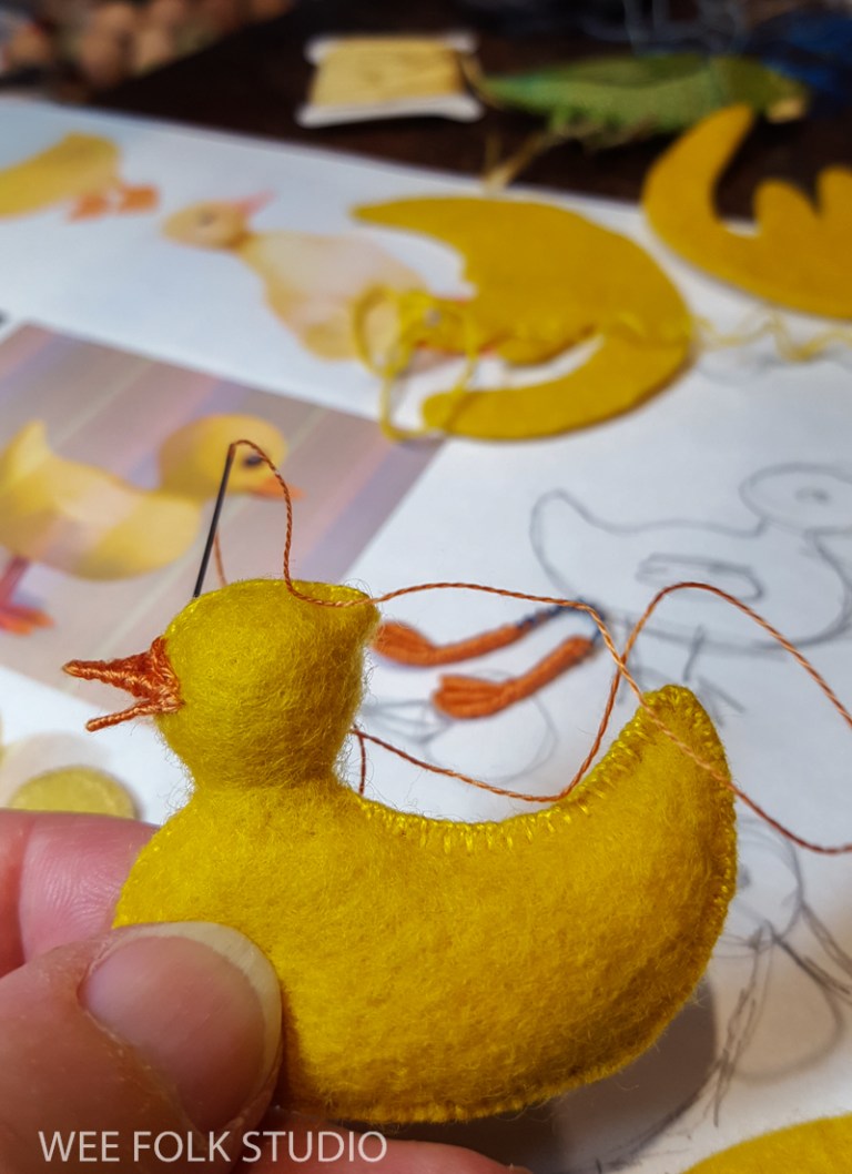 bed book peek : duck | SALLEY MAVOR