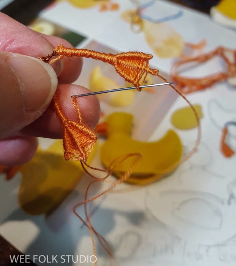 bed book peek : duck | SALLEY MAVOR